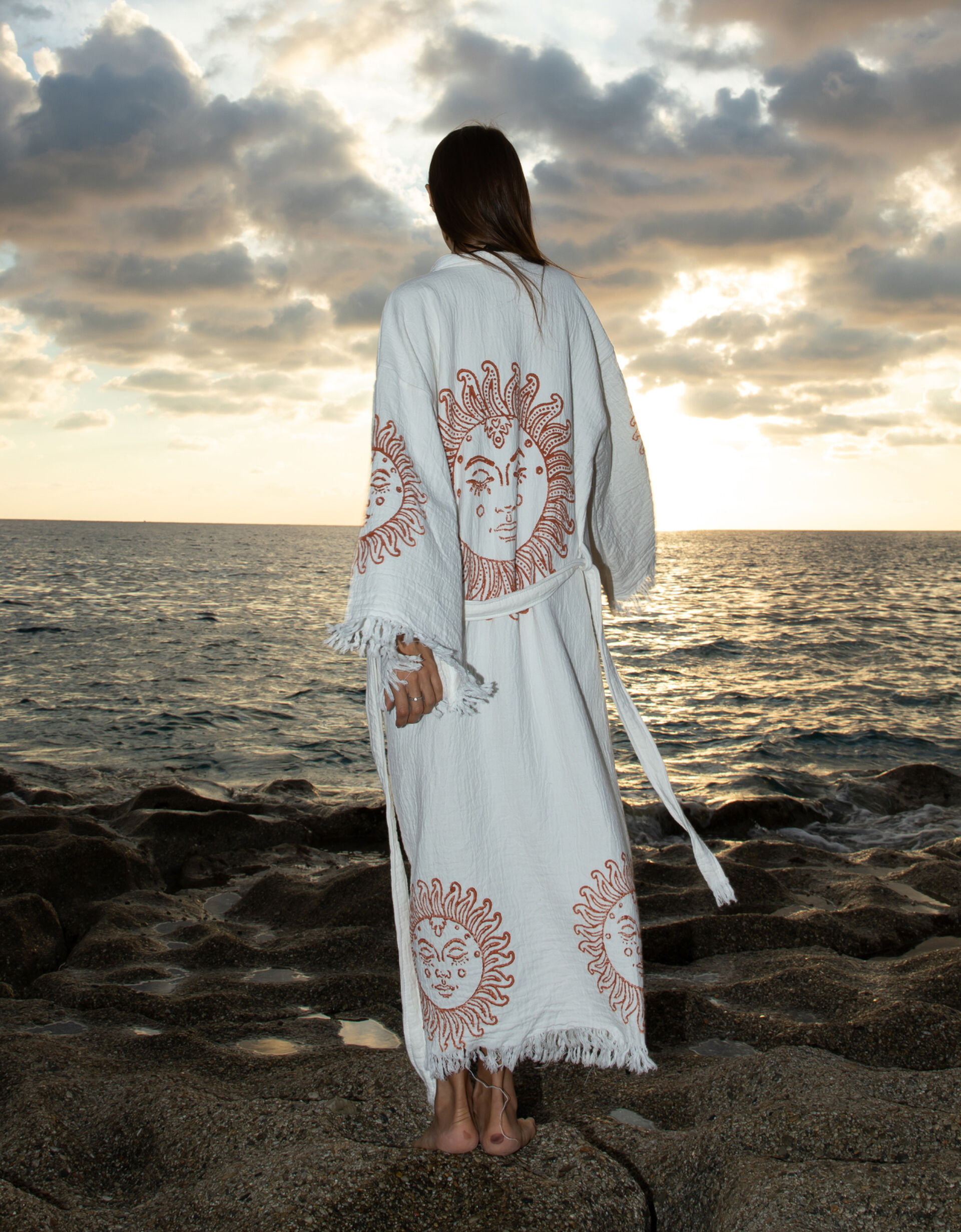Meraki Beach Sun Goddess Kimono