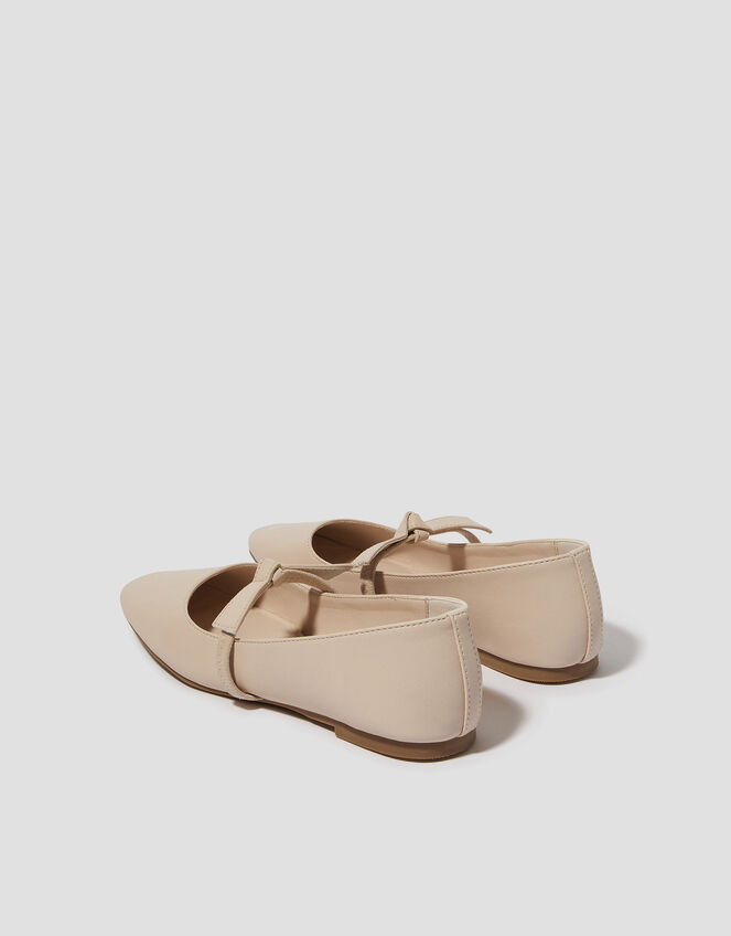 Betty Ballet Flats Cream
